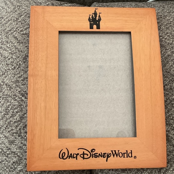 Disney | Accents | Nwt Walt Disney World Light Wood Photo Frame With ...